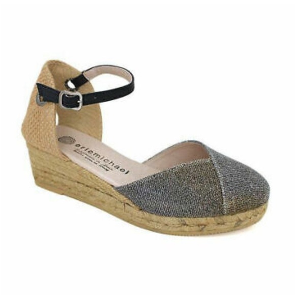 Eric Michael | Shoes | New Eric Michael Copa Sparkle Gold Leather ...